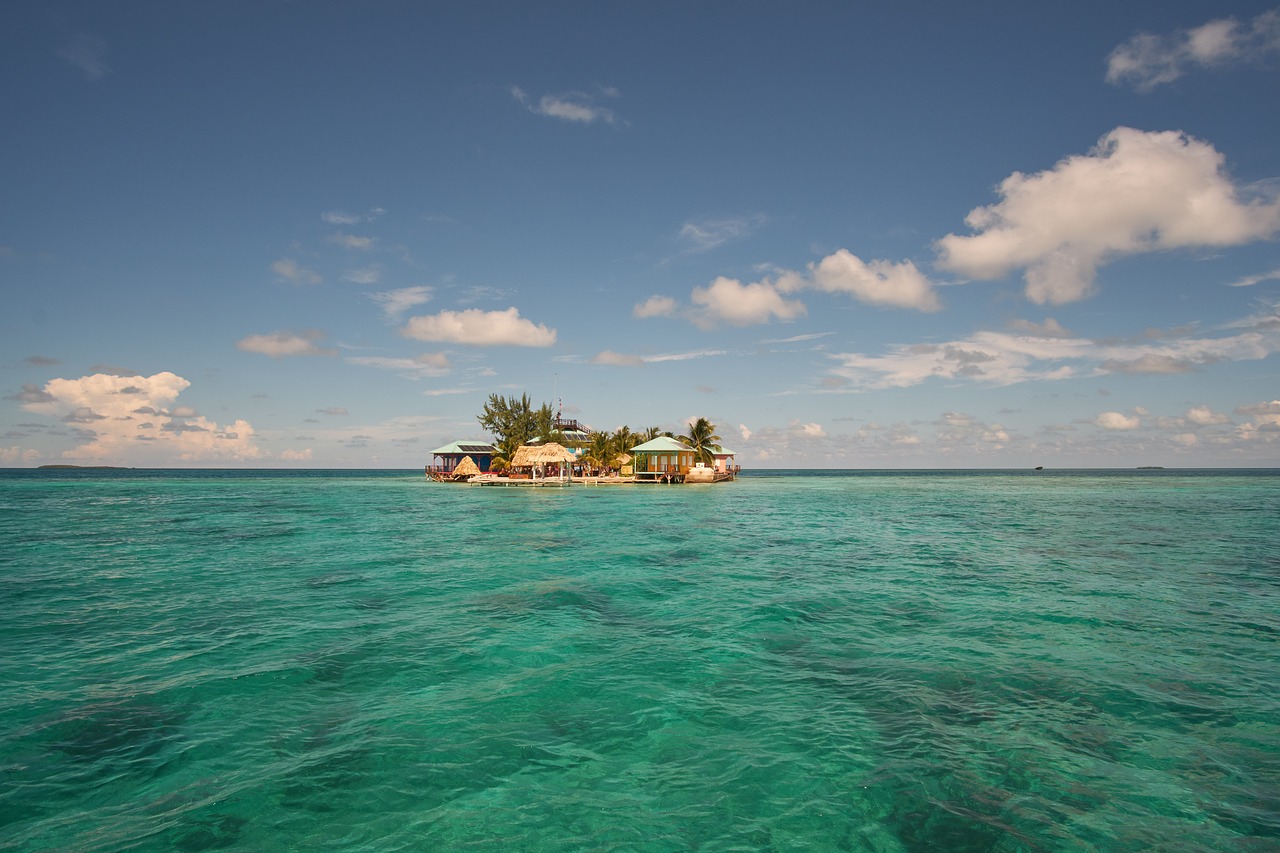 Atolls and Outer Cayes, Belize - Tourist Destination - Enjoy Belize